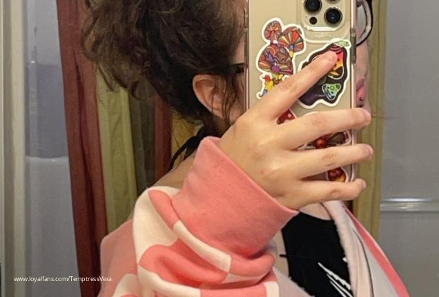 I deserve it all - Temptress Vera Official Photos | www.Loyalfans.com