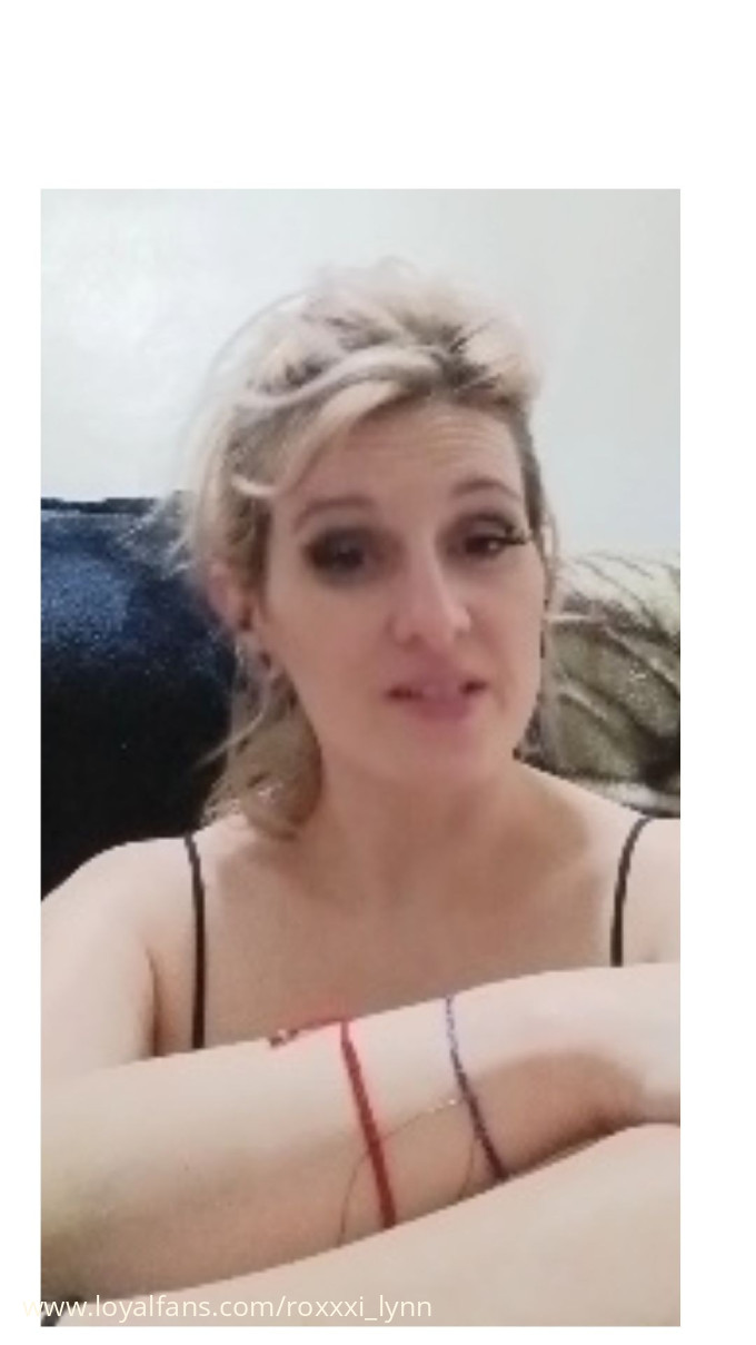 RoxLynn’s Official Social Fan Page | LoyalFans