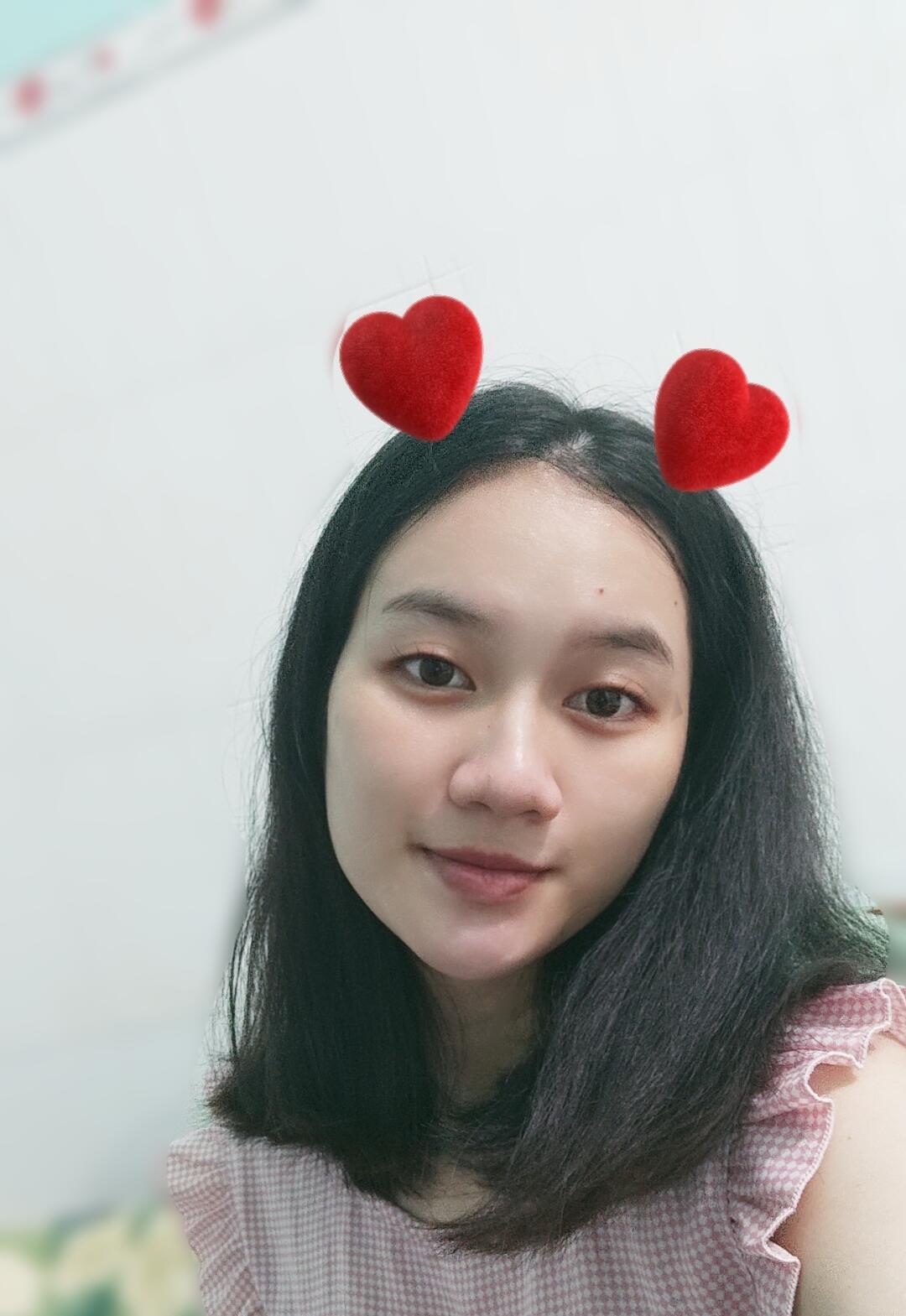 lunanguyen-s-videos-and-clips-official-account-loyalfans