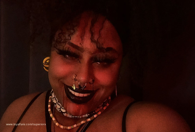 𝖇𝖊𝖜𝖆𝖗𝖊 𝖙𝖍𝖊 𝖘𝖚𝖈𝖈𝖚𝖇𝖎𝖓𝖊 𝖘𝖊𝖗𝖕𝖊𝖓𝖙... - GoddessX Official Photos | www ...