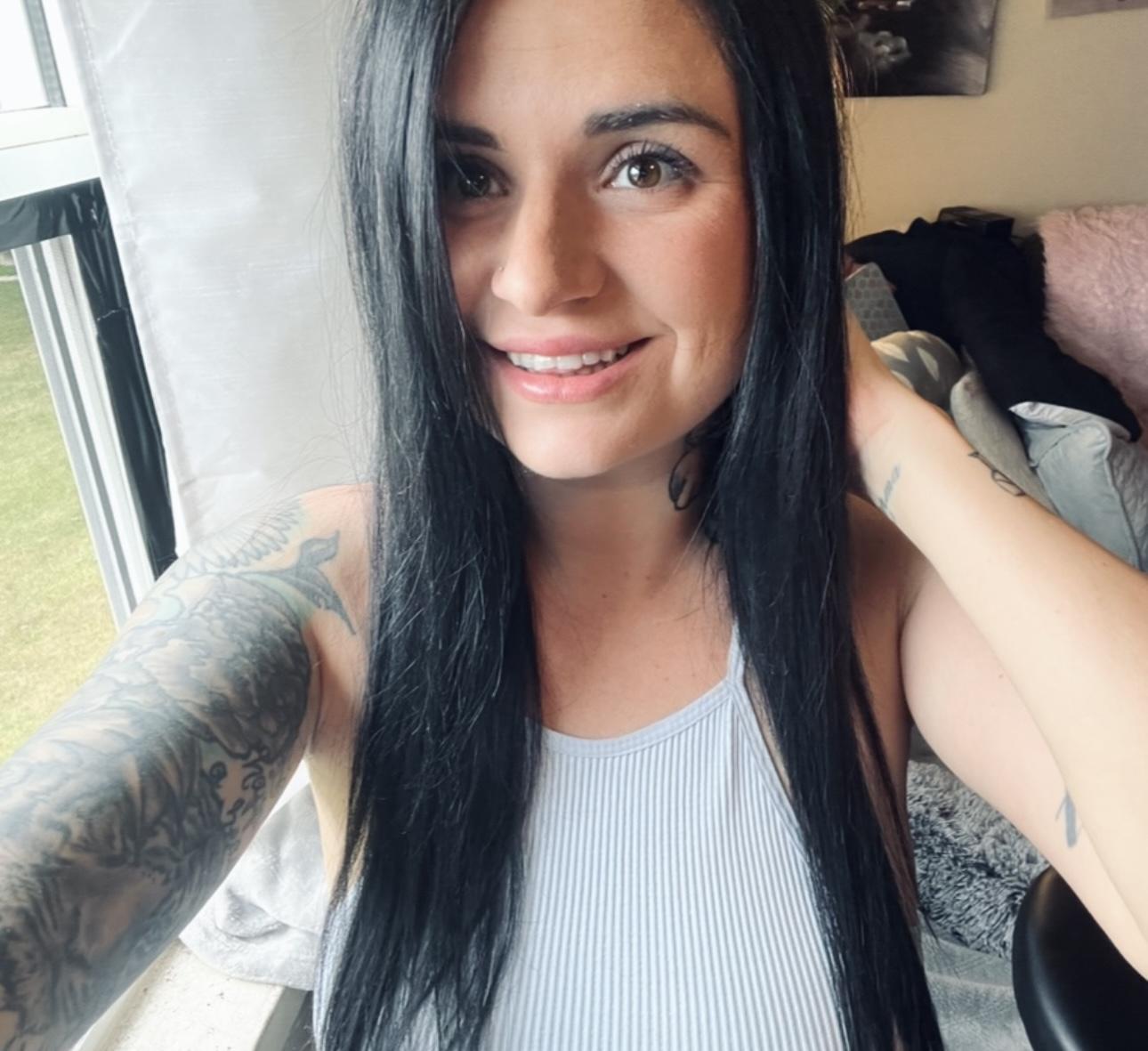 Nikki Bee’s Official Social Fan Page | LoyalFans