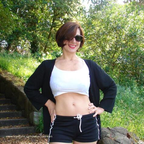 OFFICIAL NOTICE - Rebecca VIDEOS - Rebecca Dream Official Photos | www.Loyalfans.com