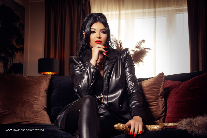 𝕊ℙ𝔼ℂ𝕀𝔸𝕃 𝕆𝔽𝔽𝔼ℝ 𝔽𝕆ℝ ℂ𝕌𝕊𝕋𝕆𝕄 𝕍𝕀𝔻𝔼𝕆𝕊 𝔸ℕ𝔻 ℙℍ𝕆𝕋𝕆𝕊😍 - Devasha Official Photos ...