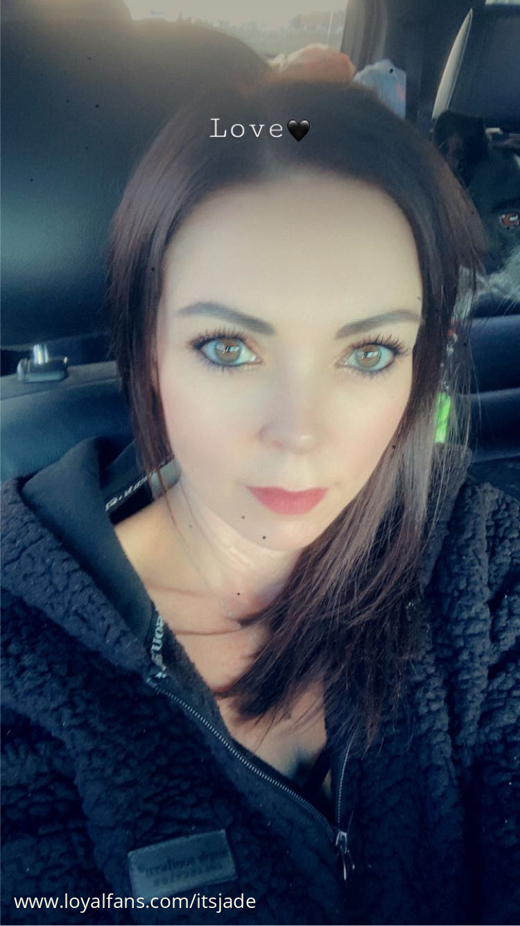 Its jade’s Official Social Fan Page | LoyalFans