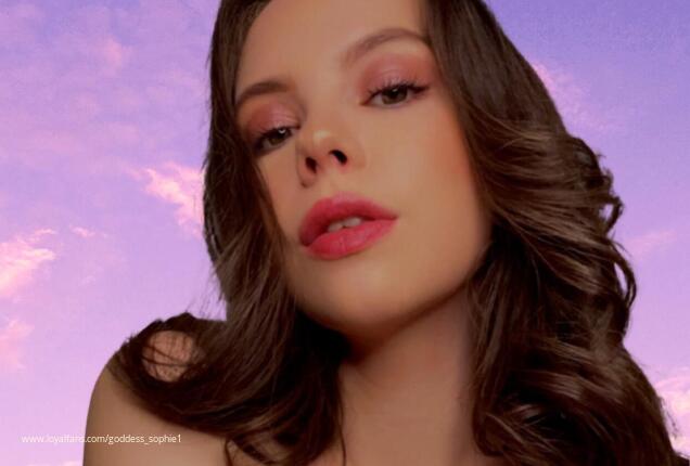 I ALWAYS look good - GoddessSophie22 Official Photos | LoyalFans