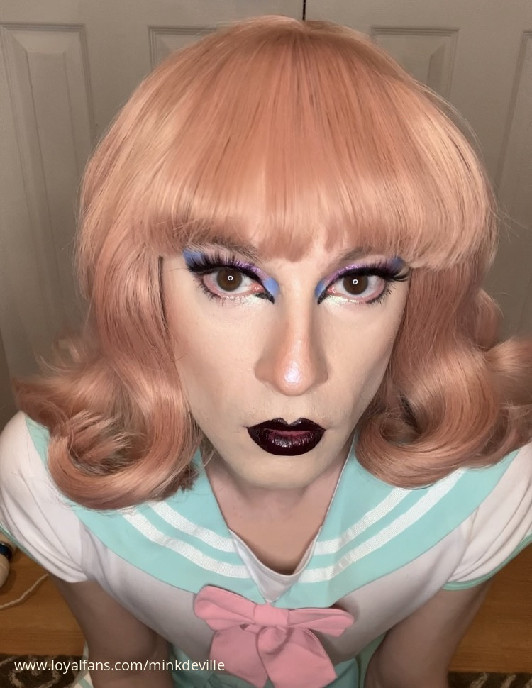 Violet Delights's videos and clips | Official account | LoyalFans