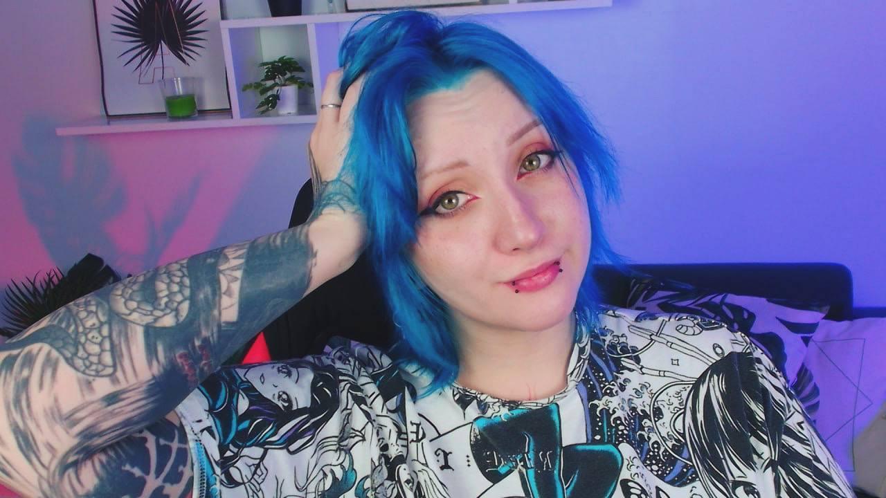 AsheLuck's videos and clips | Official account | LoyalFans