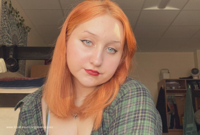 Booty in black thong - Princess Jules Official Profile | www.Loyalfans.com