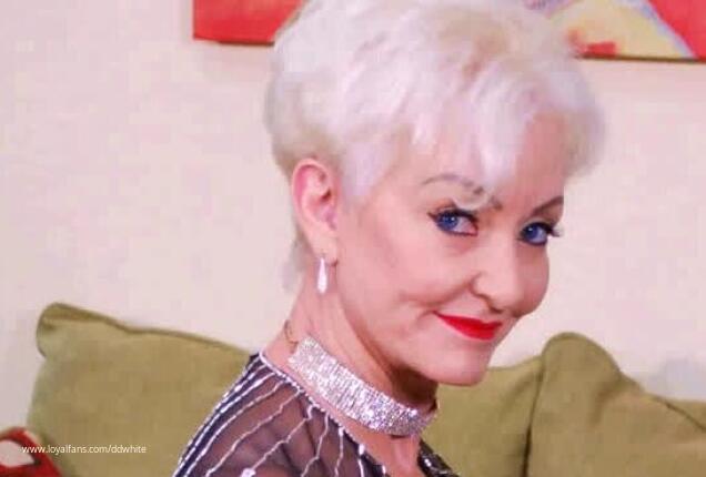 MY Striptease of the Week!! - DD White Official Photos | www.Loyalfans.com