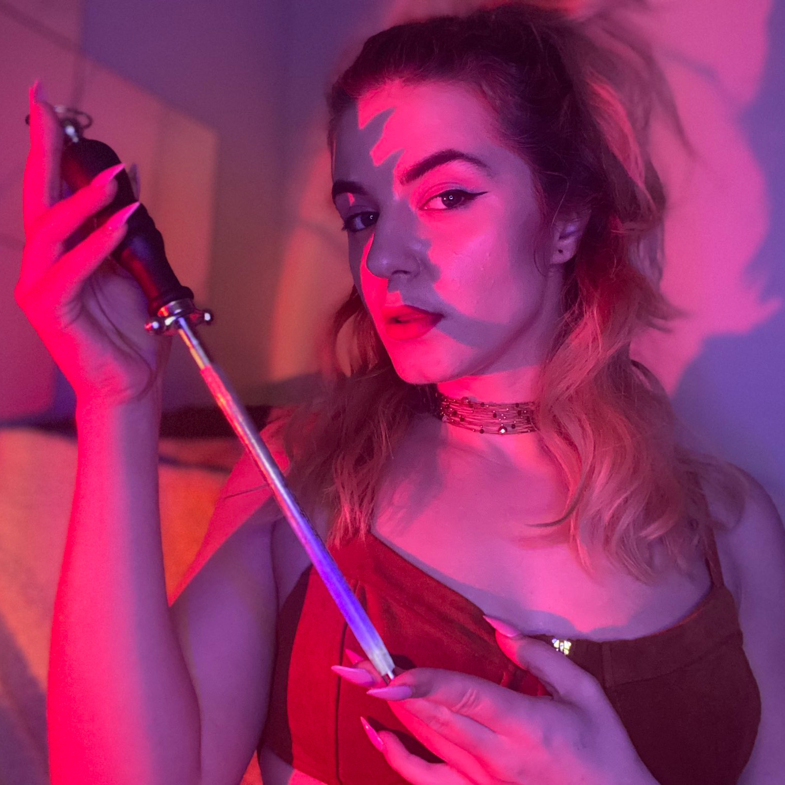 S I N T R I X ’s Official Social Fan Page | LoyalFans