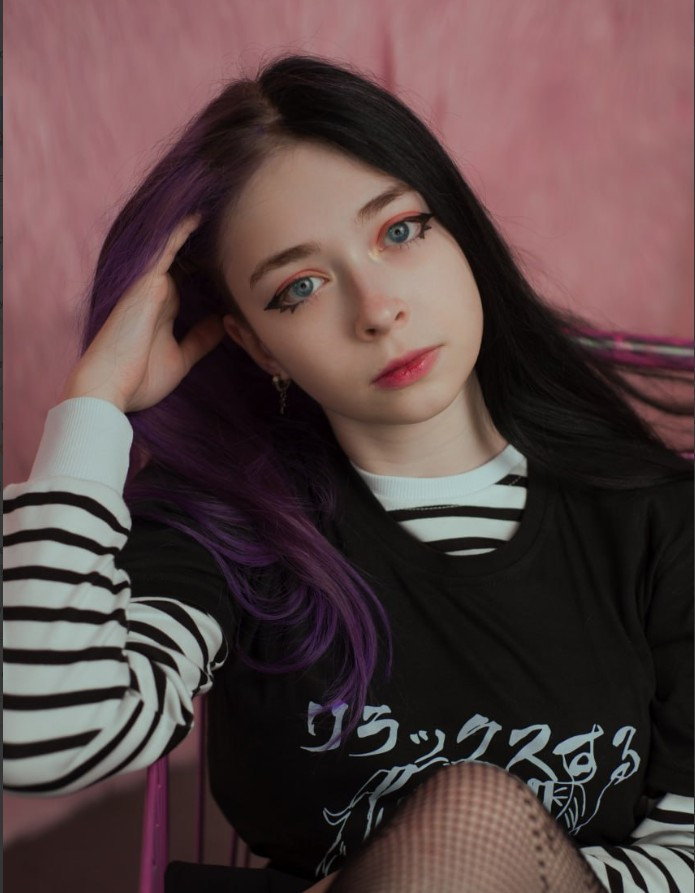 Lori Allen’s Official Social Fan Page | LoyalFans