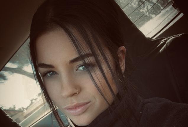 Curves worth every penny. Ready to spoil your queen? 🍑💸 - Summerjo Official Photos | www ...