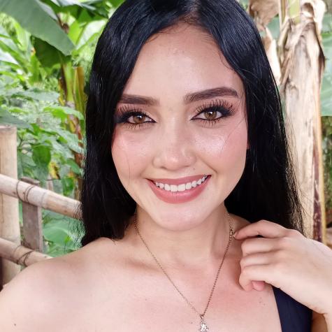 stephanie hills's videos and clips | Official account | LoyalFans