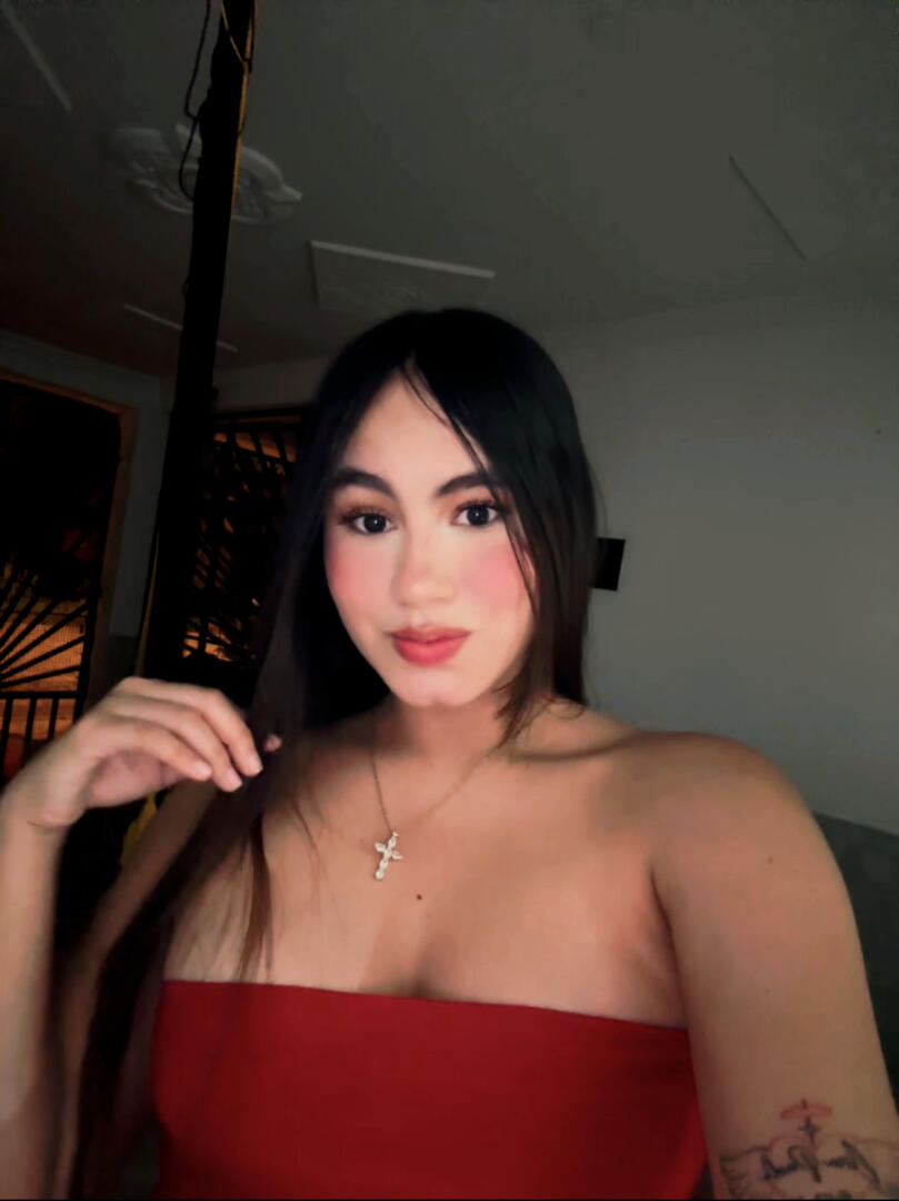 Daniela Murillo’s Official Social Fan Page | LoyalFans