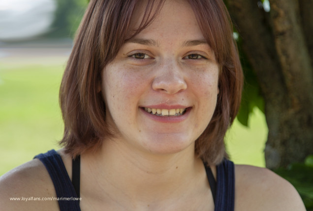 Pantyhose Worship Tease Bra and Leg Fetish - Mari Merlowe Official ...