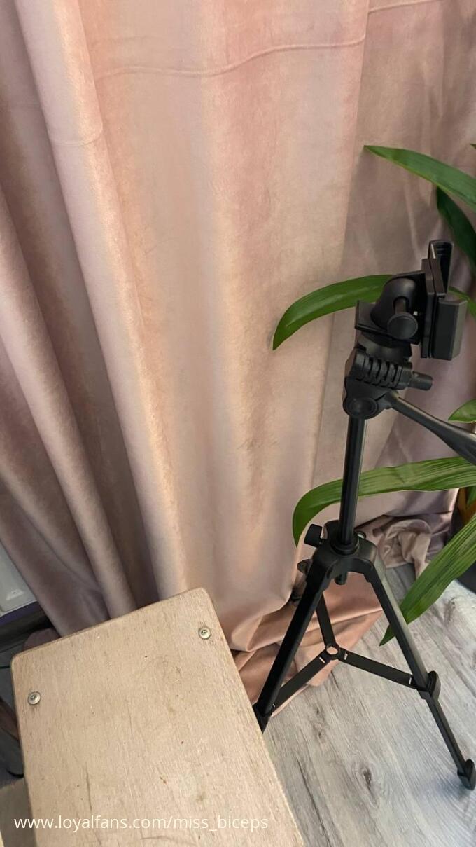 Miss Biceps’s Official Social Fan Page | LoyalFans
