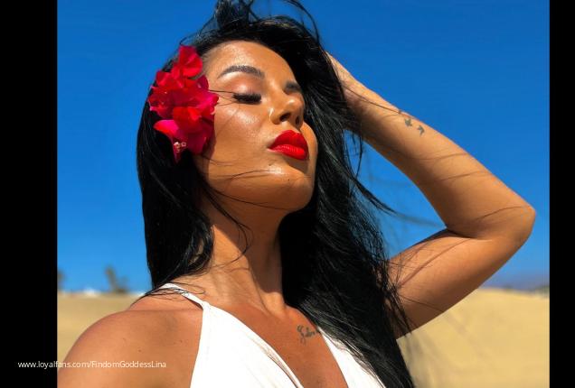 You get so weak off of a pretty face with pretty smile . - Findom ...