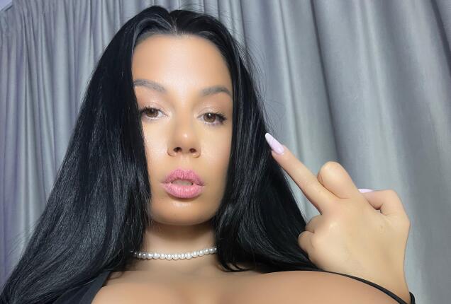 Your obsession for Mommy is hot - Findom Goddess Lina Official Photos | www.Loyalfans.com