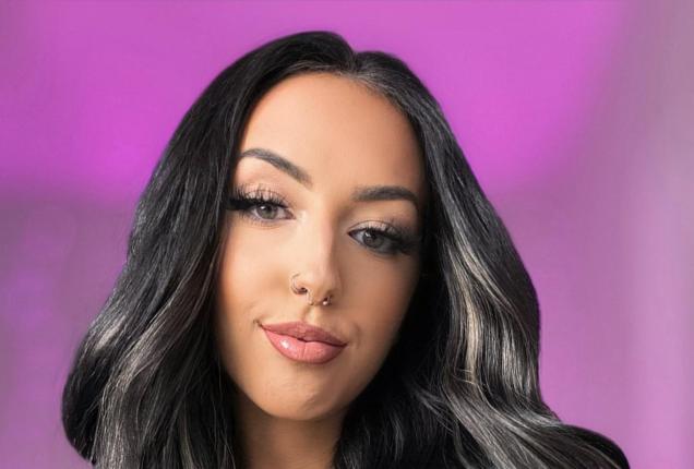 don’t be shy - alexoava Official Photos | www.Loyalfans.com