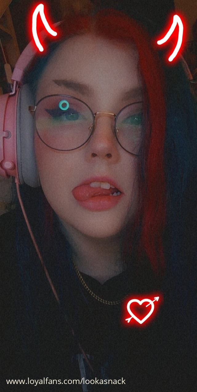 bunnii wets’s Official Social Fan Page | LoyalFans