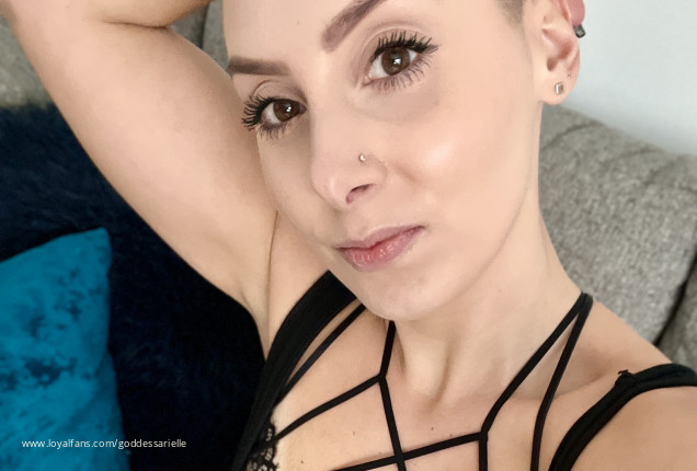 Thanks For Stopping By 😘 Goddess Arielle Femdom Findom Official