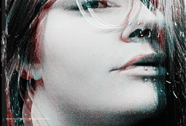 Good Morning - Pagan Priestess Official Photos | www.Loyalfans.com