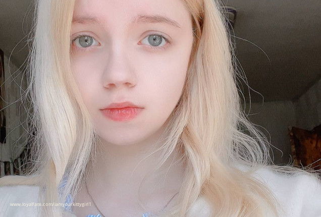 open locked messages and like my posts🫣 - Kitty Girl Official Profile ...