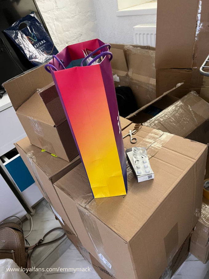 🏠 - Emmy Mack Official Photos | www.Loyalfans.com