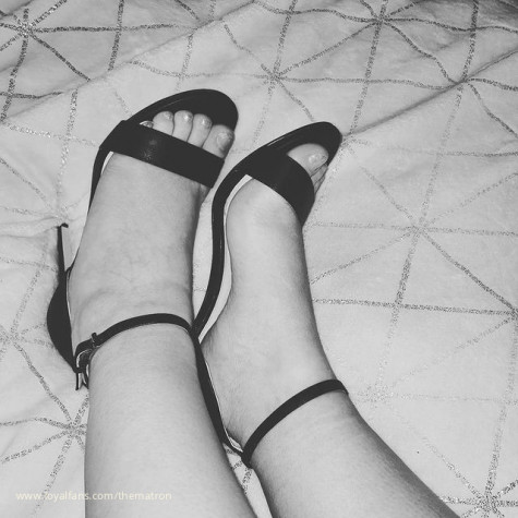 Challenge - TheMatron Feet Queen Official Profile | LoyalFans