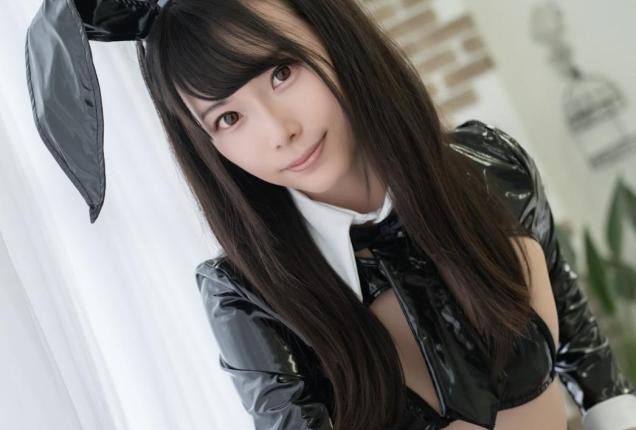 Pyon! - Ichiha Amatsu Official Photos | LoyalFans