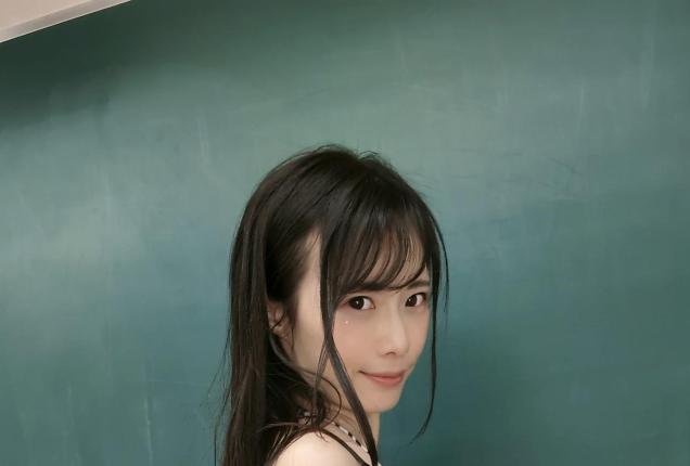 Ichiha in bikini preview - Ichiha Amatsu Official Photos | LoyalFans