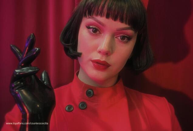 Nothing sweeter 🦶 - Countess Cecilia Official Profile | LoyalFans