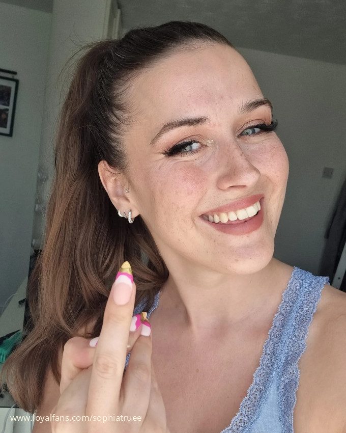 New Month New Opportunities Miss Sophia Truee Findom Femdom Mindfuck
