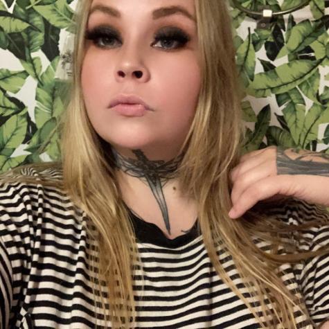 Molly Kane’s Official Social Fan Page | LoyalFans