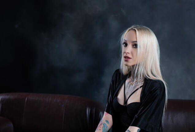 Hi guys 👋🏻 I wish you a great mood 😘 - DianaRotor Official Photos | LoyalFans