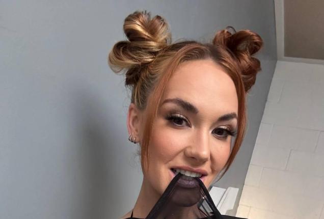 🎉🖤 - Siri Dahl Official Photos | www.Loyalfans.com