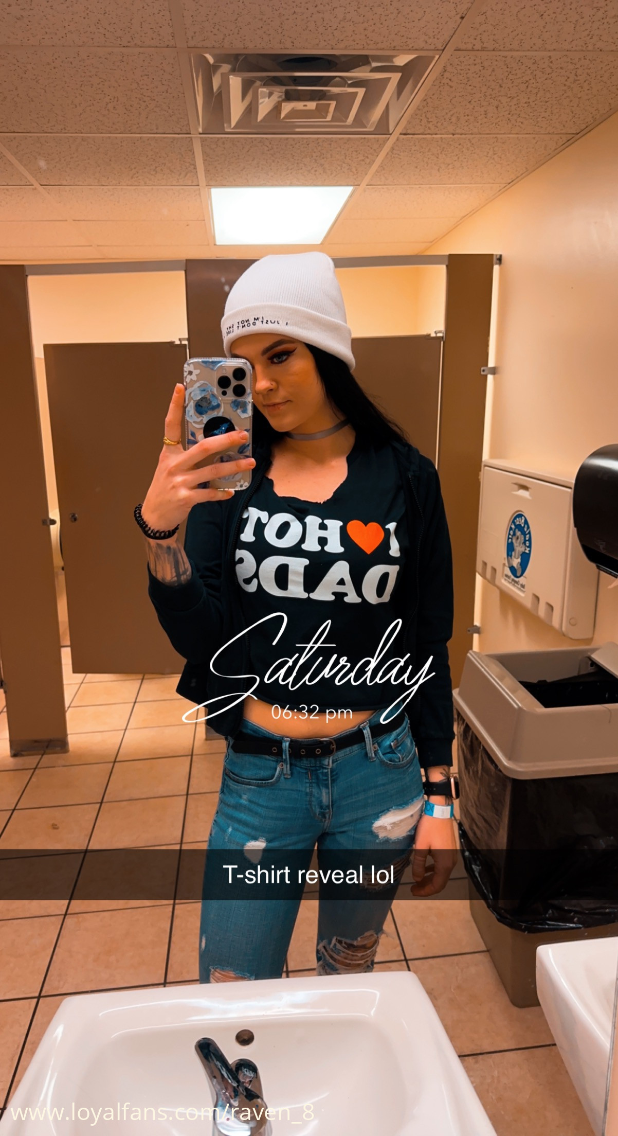 RavenRayee’s Official Social Fan Page | LoyalFans