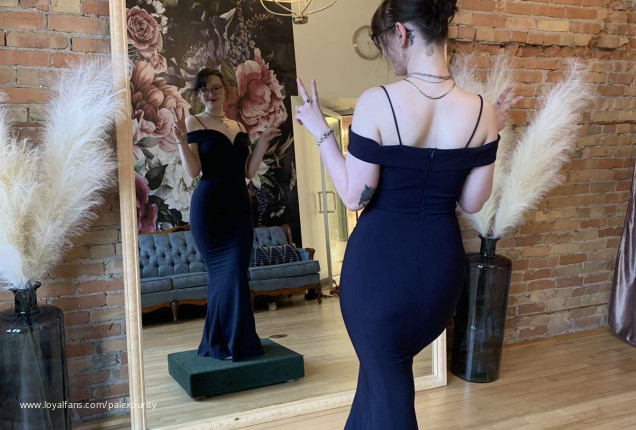 Used Panties - Goddess Sidney Official Profile | www.Loyalfans.com