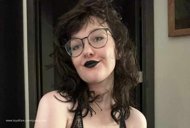 Flashing🥰 - Goddess Sidney Official Profile | www.Loyalfans.com