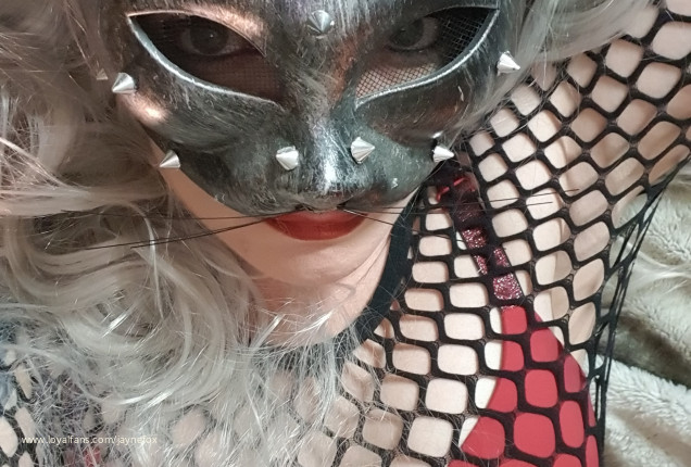 Come here - Jayne fox Official Photos | www.Loyalfans.com