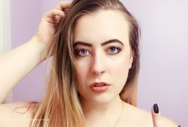 🍈 Big boobs + no bra = boner fuel. 🍆 - Kelly Sunshine Official Photos ...