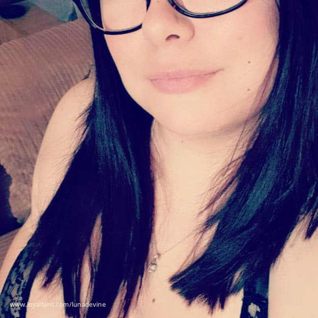 Luna DeVine's videos and clips | Official account | LoyalFans