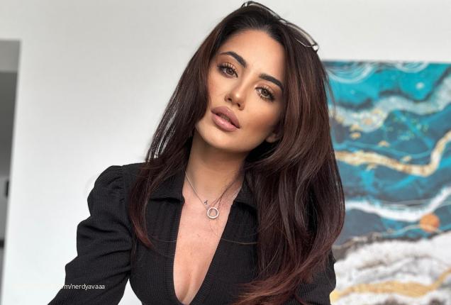 Why be a queen when I can be a Goddess? - Nerdy Ava Official Photos ...