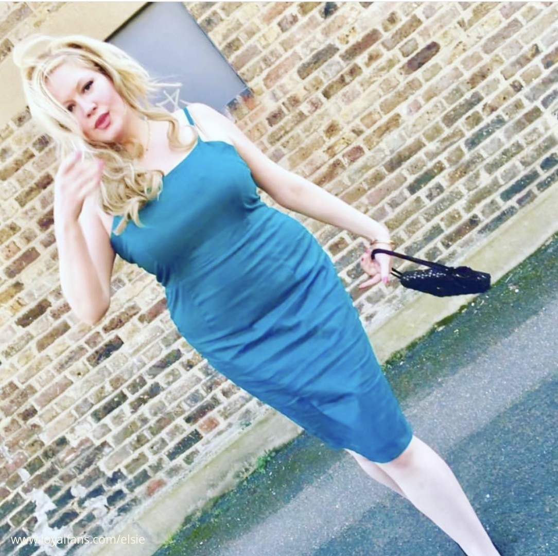 Elizabeth Desiree’s Official Social Fan Page | LoyalFans