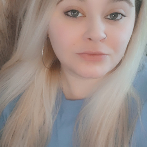 Katieekate's Official Social Fan Page | LoyalFans