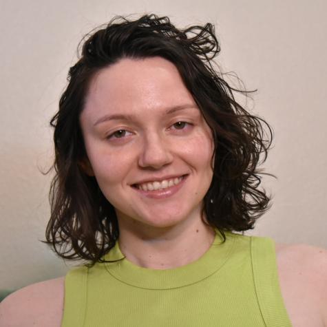 A Friendly Reminder 😄 - ShellsssXO Official Photos | www.Loyalfans.com