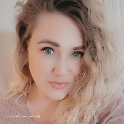 Jessica lilly's Official Social Fan Page | LoyalFans