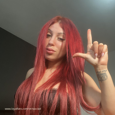 Venusclad's videos and clips | Official account | LoyalFans