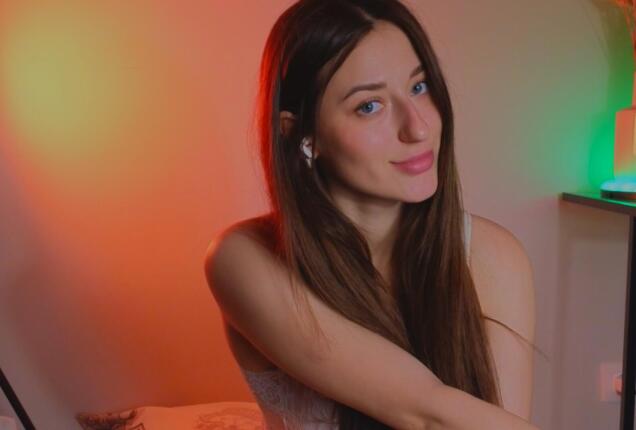 I see everything inside u , this eyes - XRAY - ur Goddess Jennifer ...