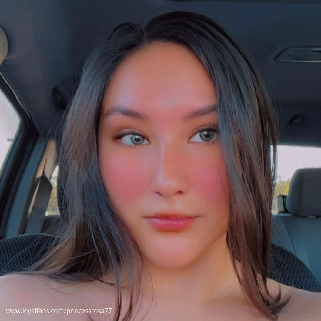 Athena Fox ’s Official Social Fan Page | LoyalFans